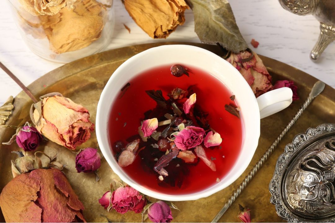 Rose Tea Benefits: Enhancing Wellness with Natural Antioxidants